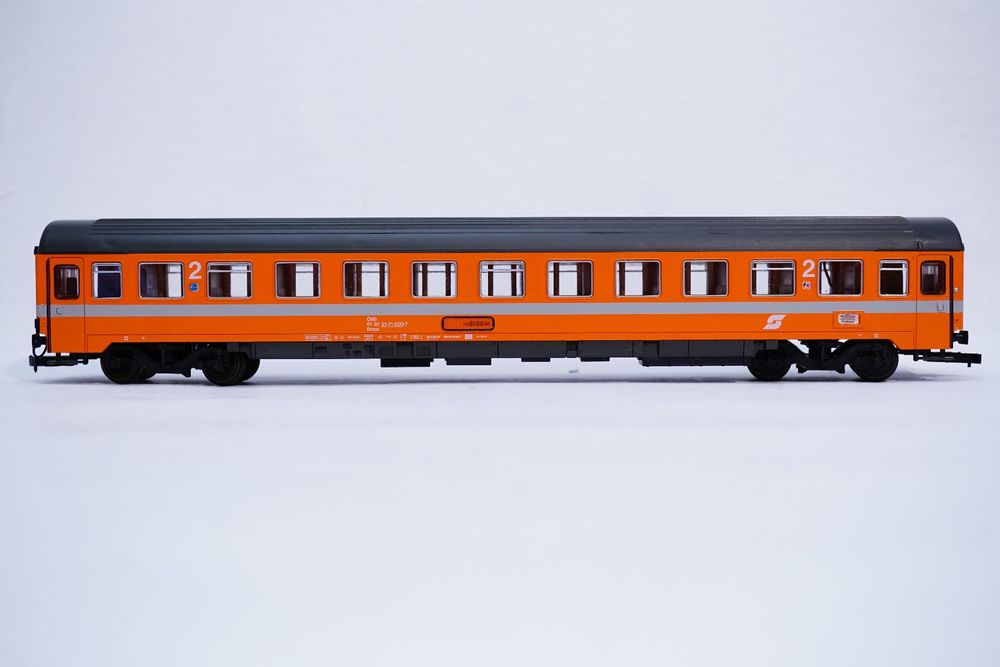 2¡ Roco 4237A ÖBB RIC Personenwagen orange | Kaufen auf Ricardo