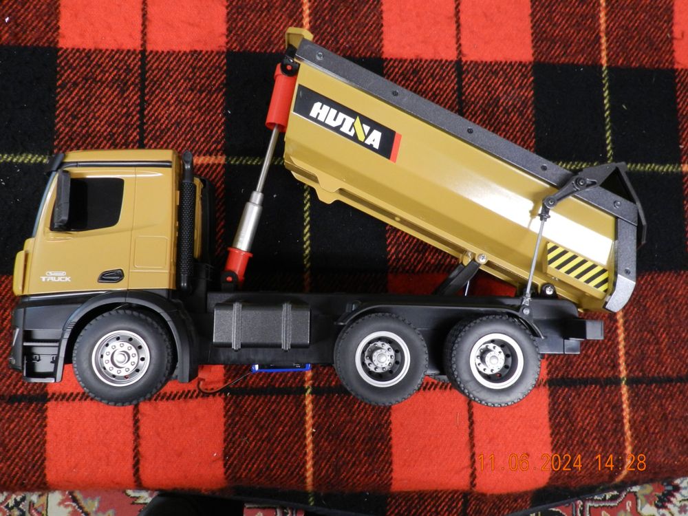 HUNIA Mercedes RC LKW (Neu (gemäss Beschreibung)) in Pfäffikon ZH für ...