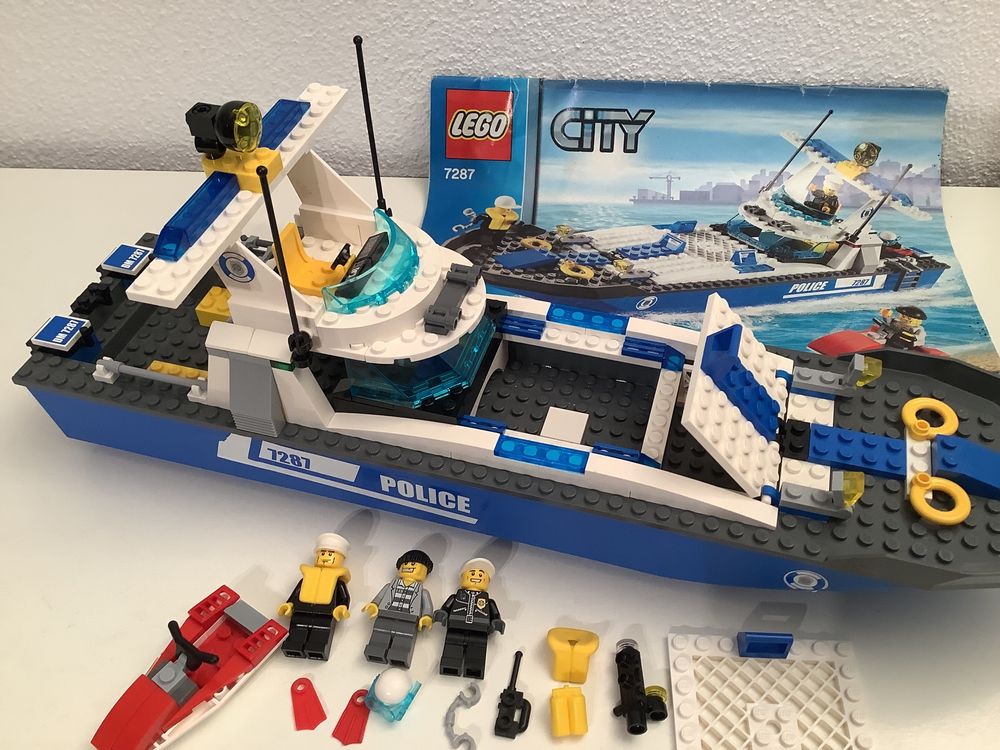 Lego City Polizeiboot 7287 von 2011 + Tauchyacht 60221 | Kaufen auf Ricardo