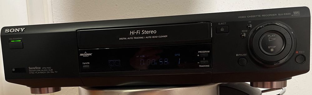 VHS Videorecorder Sony SLV-E820 (Gebraucht) in Locarno für CHF 50 – nur Abholung auf Ricardo kaufen