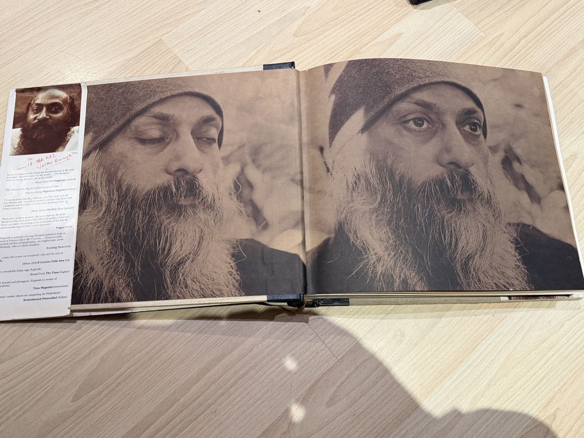 Osho "The Sound of Running Water" Buch, Nr. 303/1000! (Gebraucht) in ...