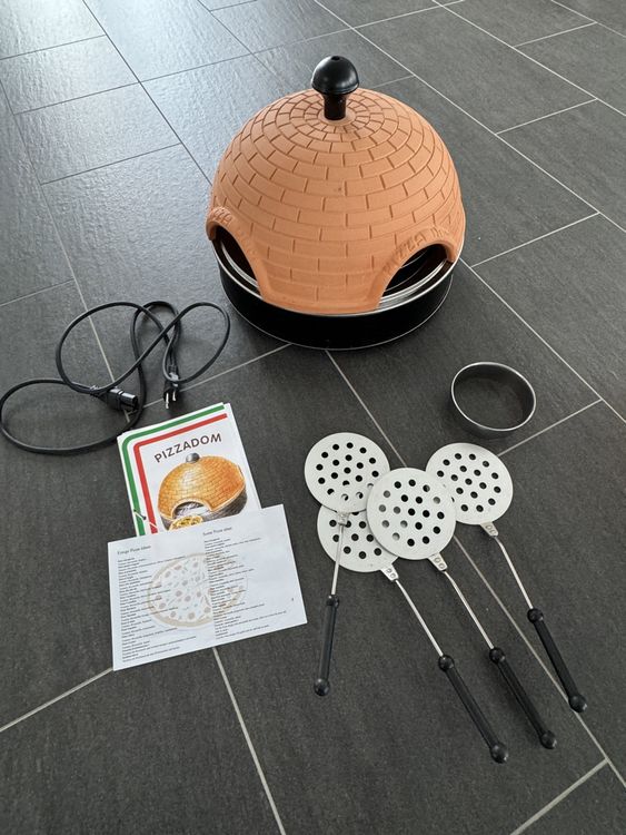 Pizzadom für 4 Personen (Gebraucht) in für CHF 49 – nur Abholung auf ...