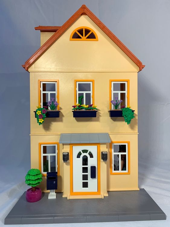 Playmobil Stadthaus 70014 und Café 70015 (Gebraucht) in Malters für CHF ...