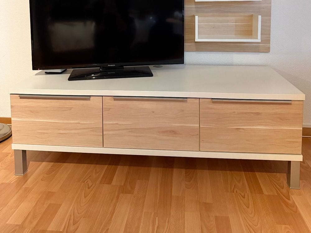 TV-Möbel, Komode weiss/holz auf Beinen/Füssen mit Schubladen (Gebraucht ...