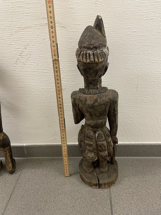 6 x alte afrikanische Figuren aus Holz (aus Ghana) (Gebraucht) in Zürich für CHF 60 – mit ...