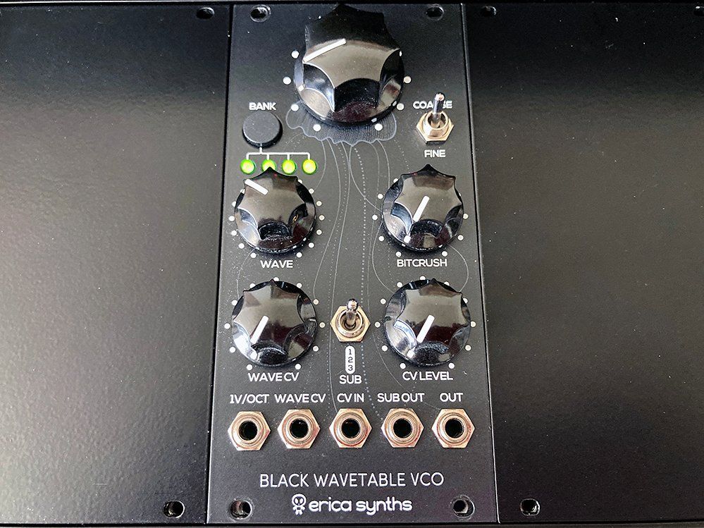 Erica Synths Black Wavetable VCO - Modular - Eurorack - Neuw (Gebraucht) in St. Gallen für CHF ...