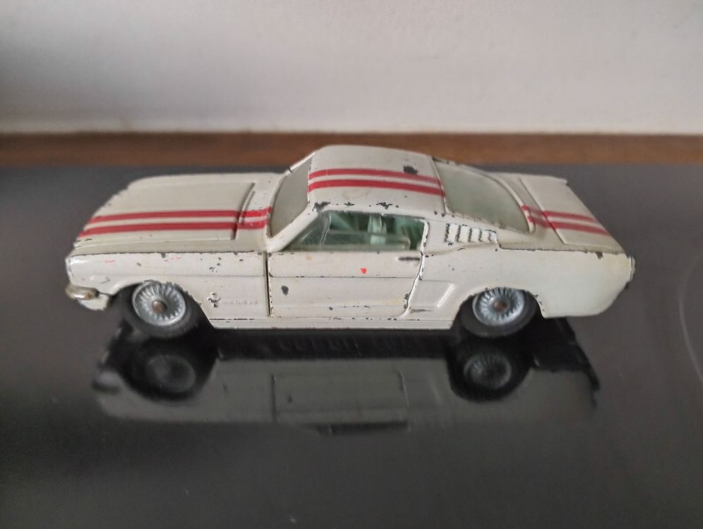 Corgi Toys Ford Mustang Fastback (Gebraucht) in Wil SG für CHF 8 – mit ...