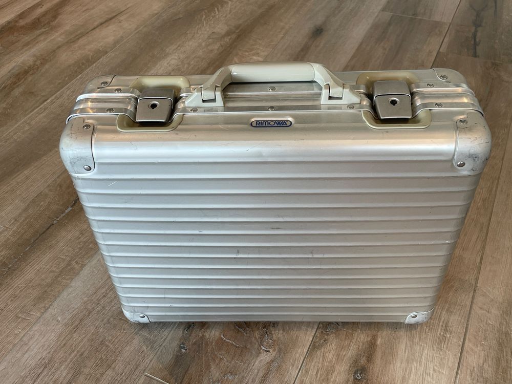 RIMOVA Koffer (Gebraucht) in Weggis für CHF 10 – mit Lieferung auf ...