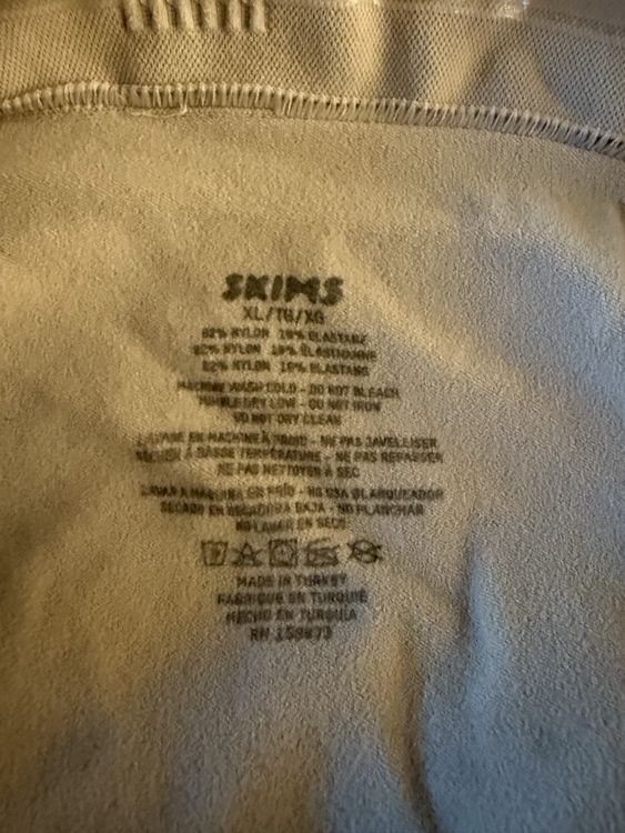 SKIMS Shapewear Set, Farbe Clay, Gr. XL - Neuwertig! (Neu (gemäss ...