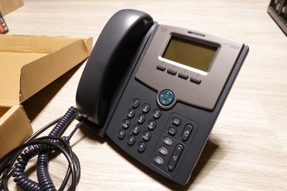 IP Telefon Cisco SPA 502G (Gebraucht) in Furna für CHF 24 – mit ...