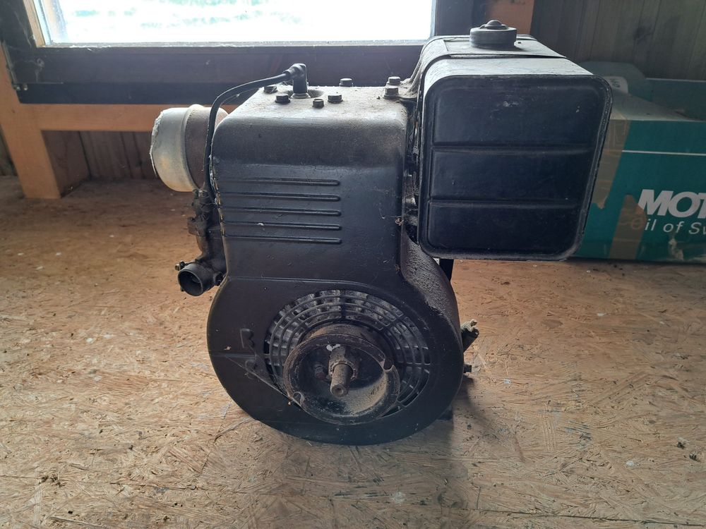 Moteur Briggs and Stratton 19-FB (Gebraucht) in La Chaux-de-Fonds für ...