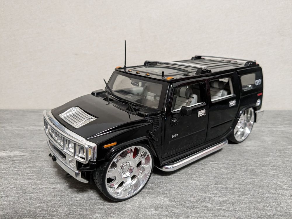 Hummer H2 - Modellauto 1:18 - Maisto | Kaufen auf Ricardo