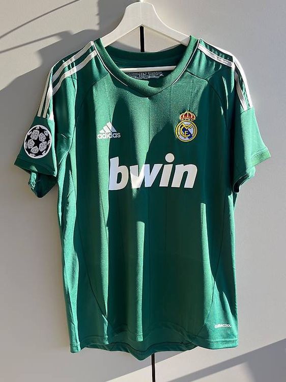 Real Madrid 11/12 Shirt grün #7 Ronaldo (Gebraucht) in Sursee für CHF ...