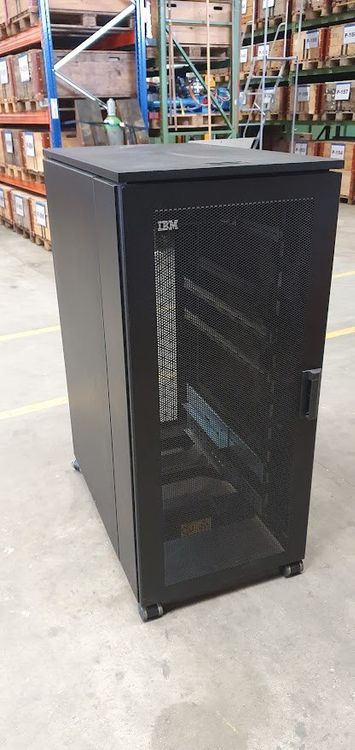 Computer Rack | Kaufen auf Ricardo