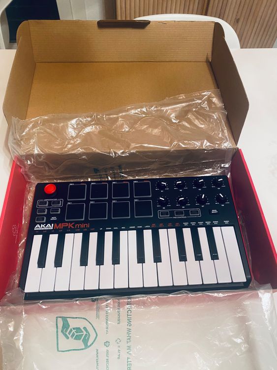 Mini piano AKAI MK2 | Kaufen auf Ricardo