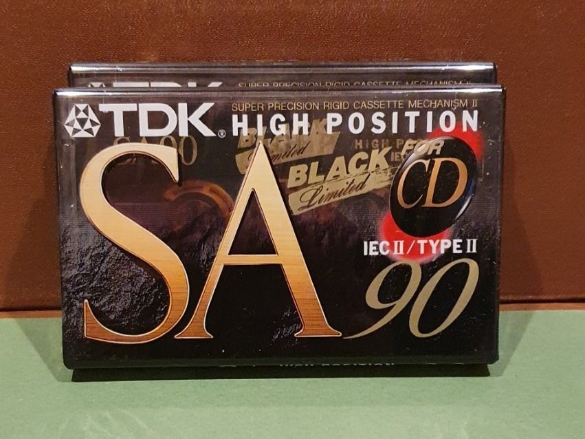 2 cassettes TDK SA-90BEA Black limited | Acheter sur Ricardo