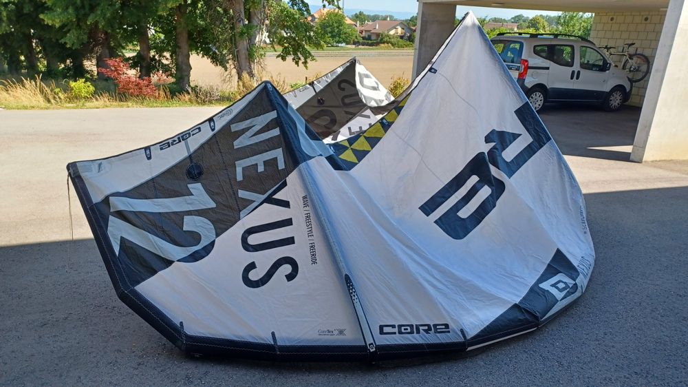 CORE Kite NEXUS 12er weiss | Kaufen auf Ricardo