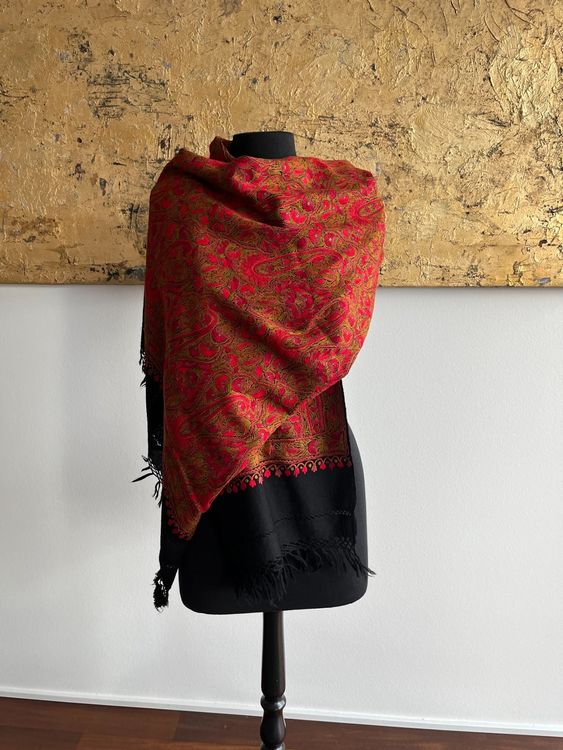 Schal / Tuch handbestickt | Kaufen auf Ricardo