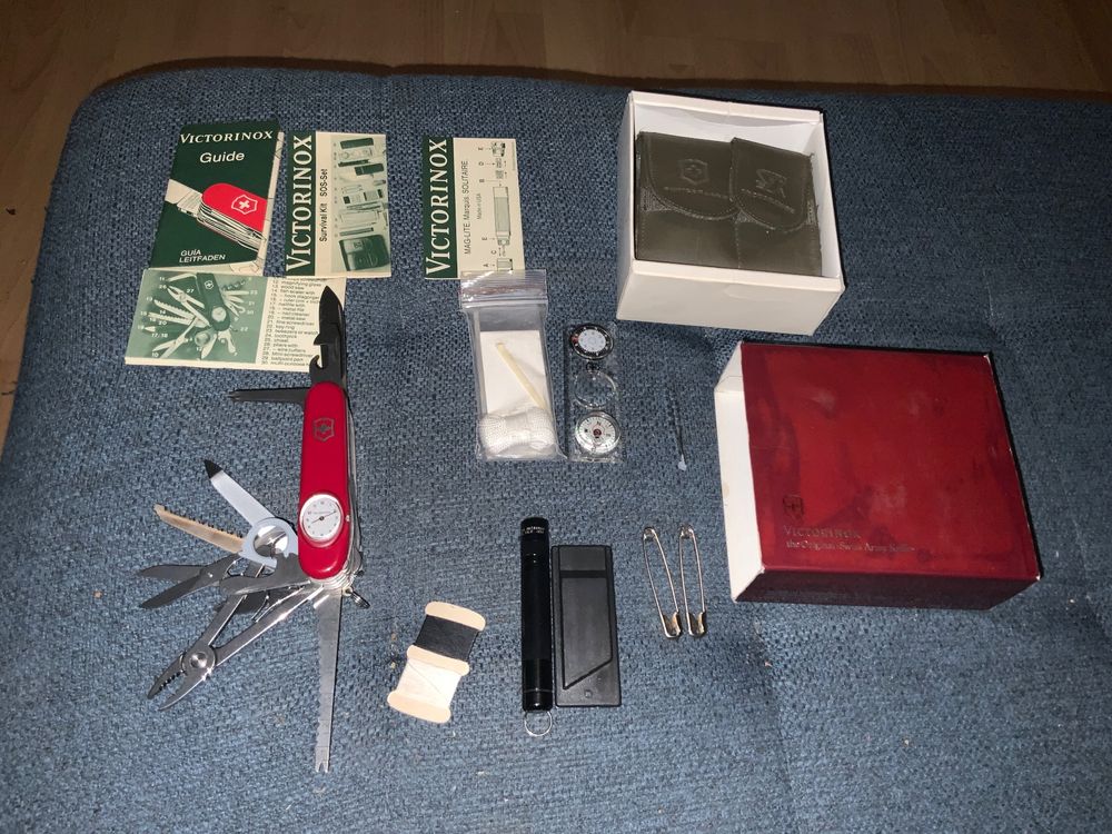 Victorinox SwissChamp Survival Kit SOS-Set 1.8816.04 (Uhr) (Gebraucht ...
