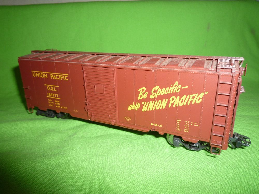 Union Pacific Box Car Road of the Streamliners U.P. 187911 | Kaufen auf ...