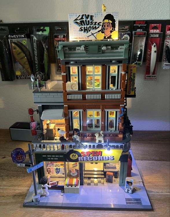 Funwhole Record Store 1980 Teile & voll beleuchtet! (Neu (gemäss ...