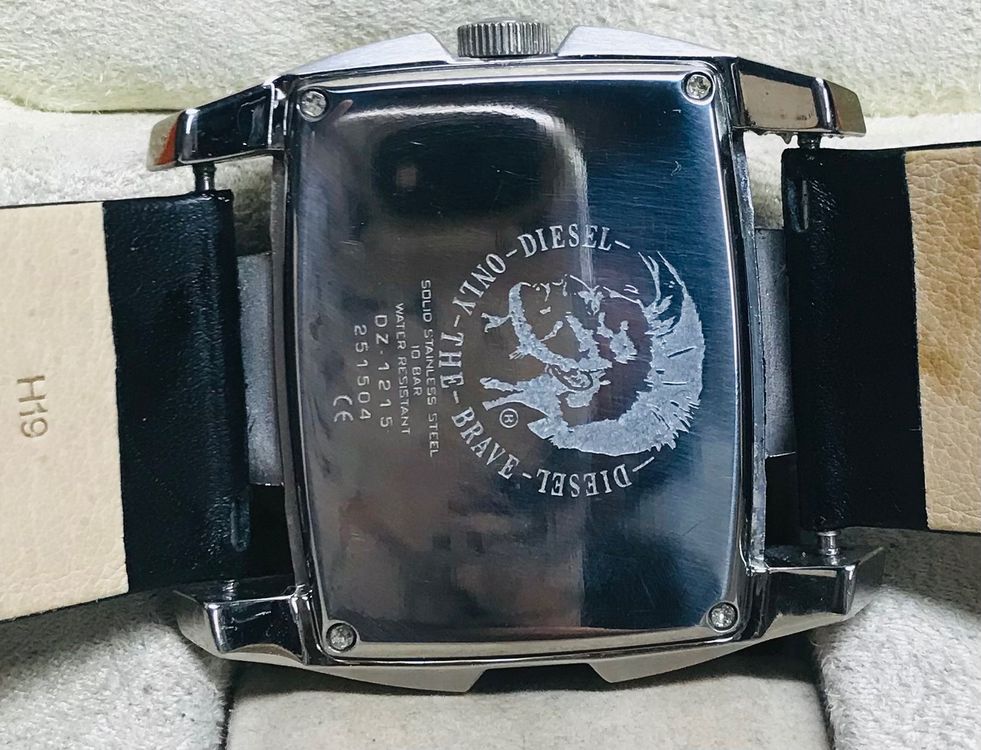 DIESEL Herrenuhr 50 mm ( Quartz / Neupreis : 225 CHF ) (Gebraucht) in ...