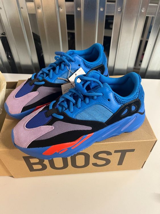 Yeezy Boost 700 V1 Hi-Res Blue (Nr.43) (Neu und originalverpackt) in ...