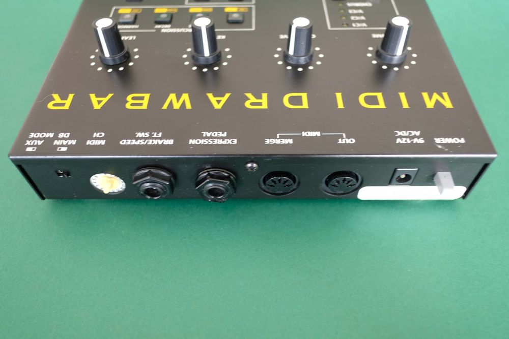 Midi Drawbar controller Voce (Gebraucht) in Bulle für CHF 56 – mit ...