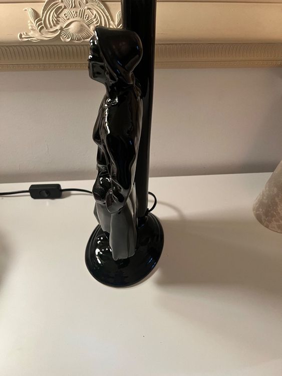 Schwarze Art Deco Lampe, 80er Keramik, Frauen Lamp (Gebraucht) in ...