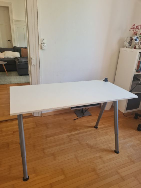 IKEA Galant Schreibtisch (Gebraucht) in St. Gallen für CHF 1 – nur ...