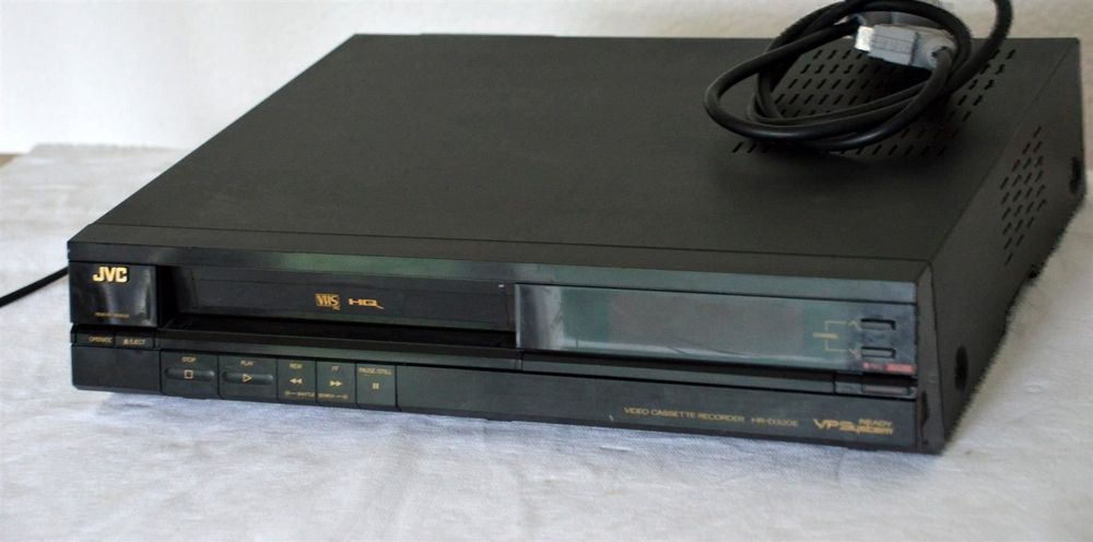Videorecorder VHS JVC HR-D320E magnétoscope (Gebraucht) in Collonges ...
