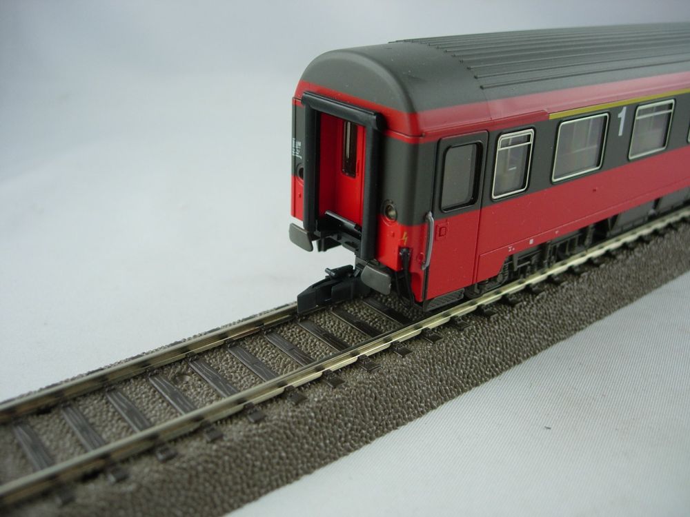 ROCO 44645 Personenwagen 1.Kl./2.Kl. der ÖBB 1:87 (Gebraucht) in ...