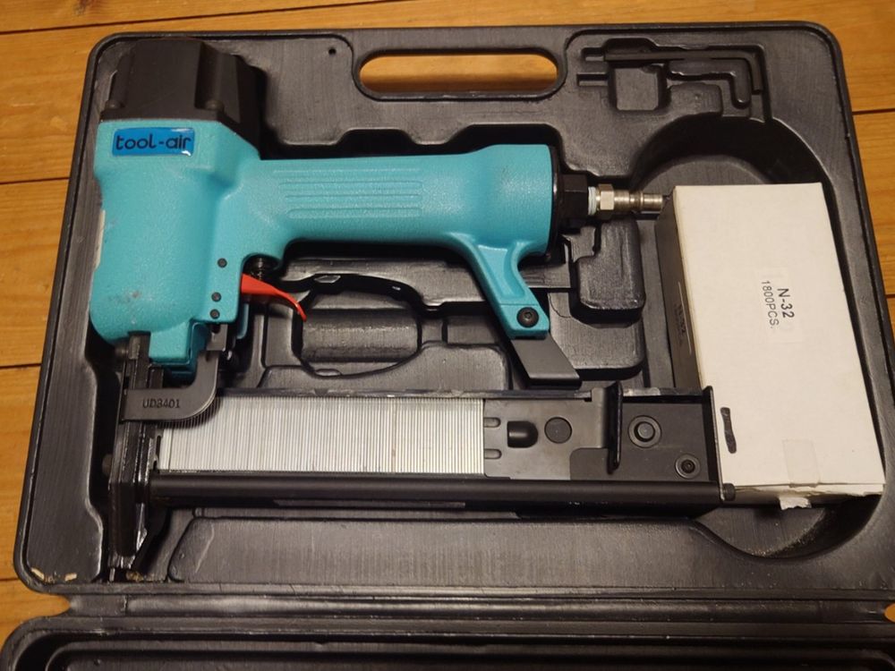 Druckluft-Tacker tool air N-32 (Gebraucht) in Winterthur für CHF 50 ...