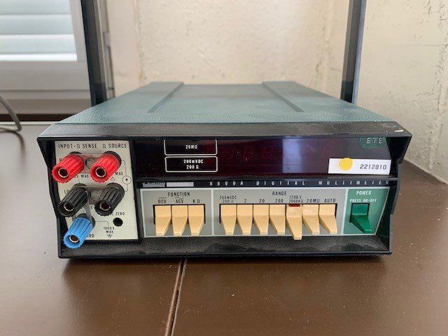 Fluke - 8800A Digital Multimeter (D'occasion) à Glattpark (Opfikon ...