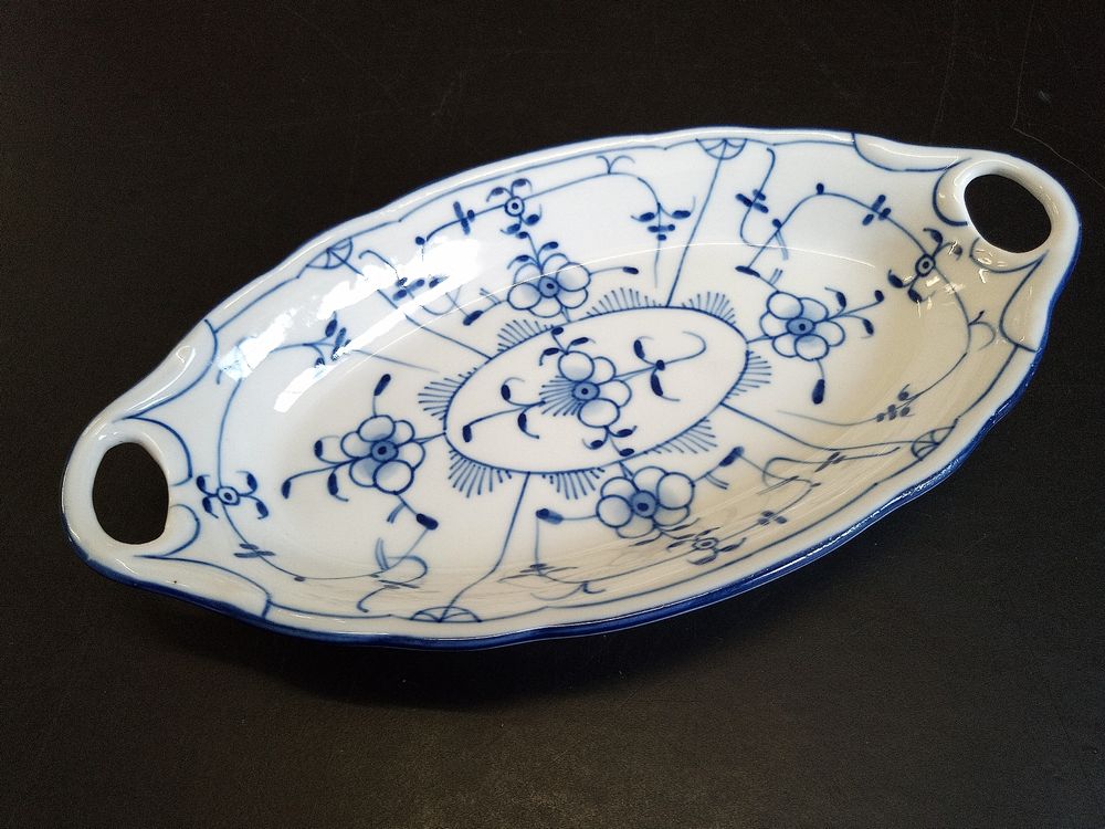 Hüttensteinach Platte oval mit Henkel Handmalerei Plättli (Gebraucht) in Zofingen für CHF 22 ...