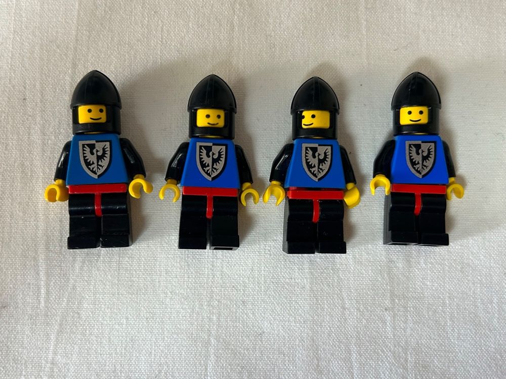 Lego Ritter Figuren (015) (Gebraucht) in Reutlingen für CHF 25 – mit ...