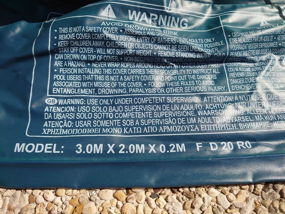 INTEX Pool-Abdeckplane 300 x 200 cm (Gebraucht) in Biglen für CHF 1 ...