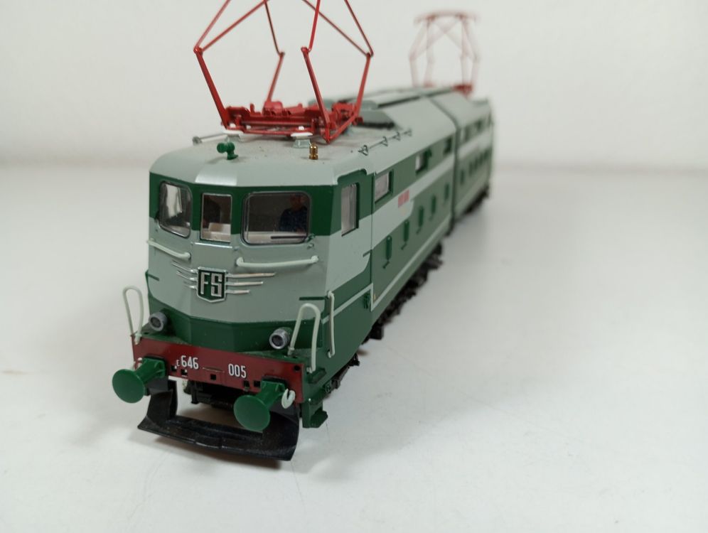 Roco: elektrische Lokomotive E 646 005 FS (Gebraucht) in Fontaines NE ...