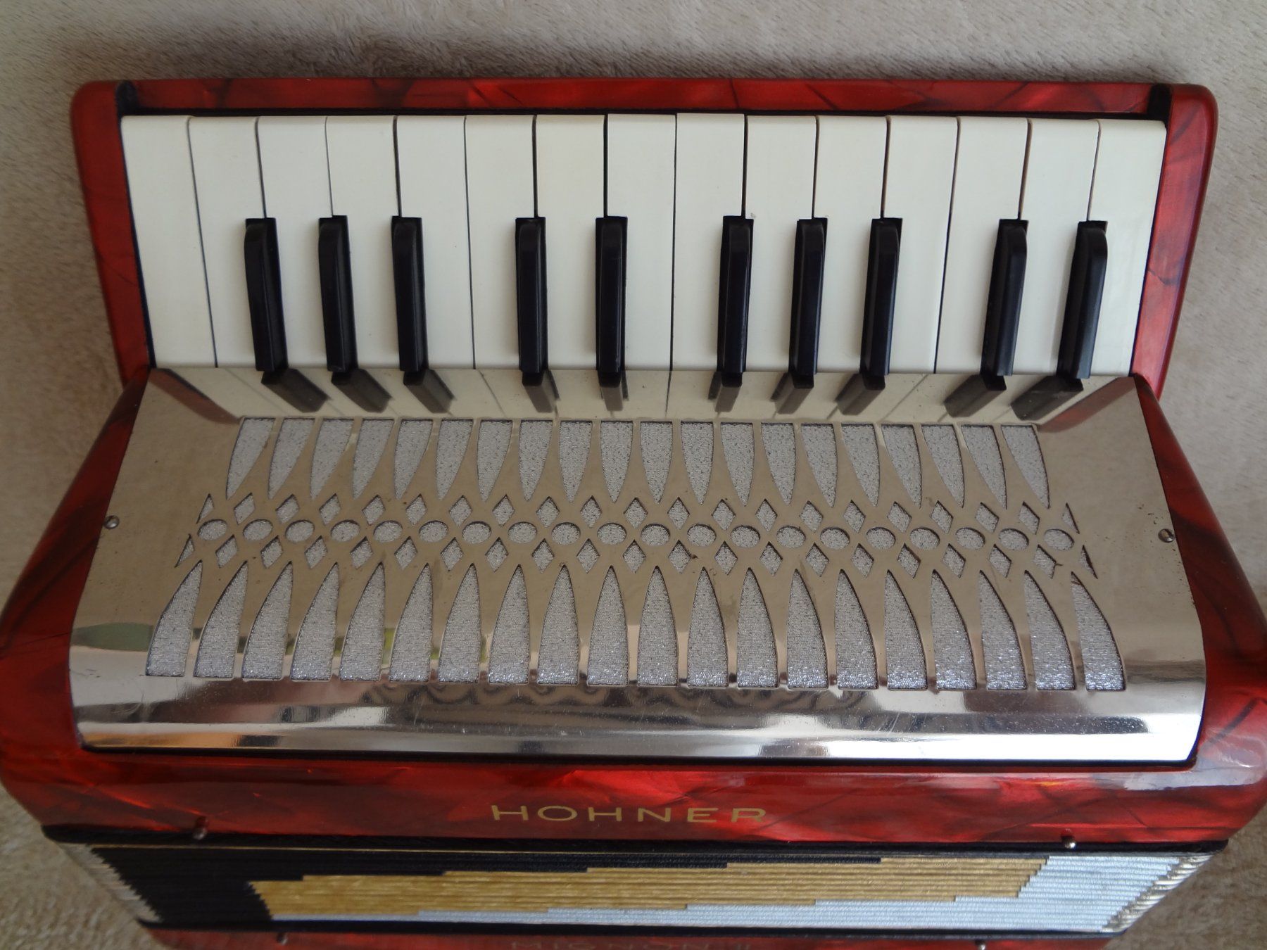 Petit accordéon Hohner Mignon II - Remis à neuf, avec housse (Gebraucht ...