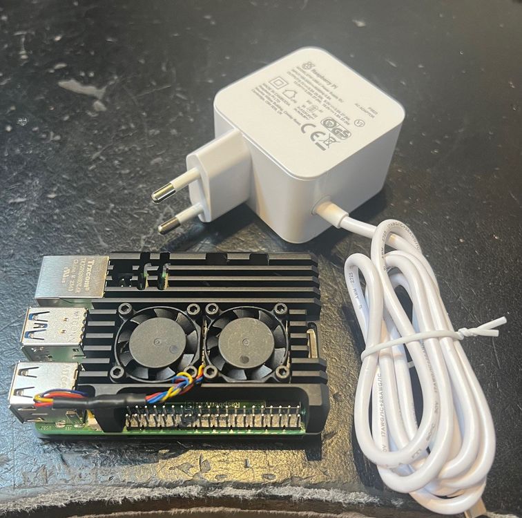 Raspberry Pi 5, 8GB RAM SET inkl. Gehäuse und 27W Netzteil | Kaufen auf Ricardo