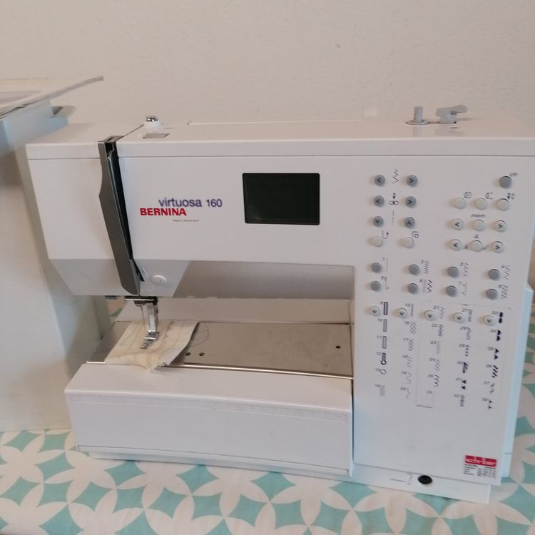 Bernina Nähmaschine Virtuosa 160 (Defekt) in Lieli für CHF 240 – nur ...