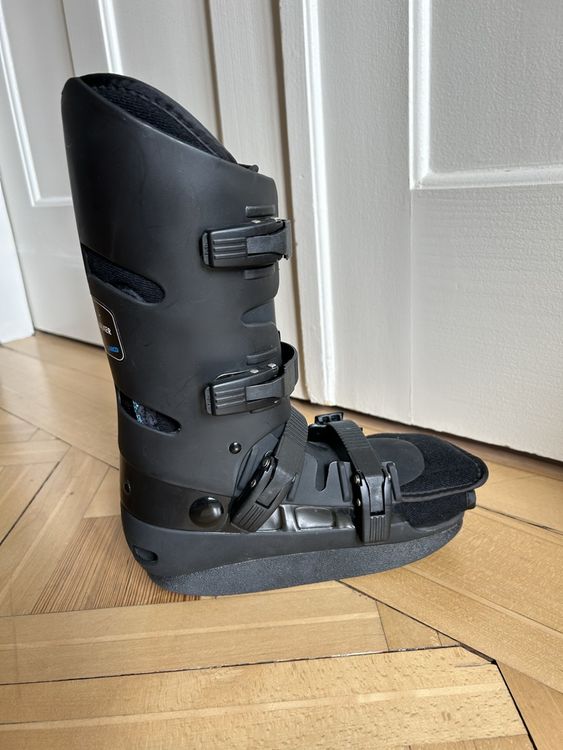 Darco Body Armor Walker (Gebraucht) in Zürich für CHF 15 – mit ...