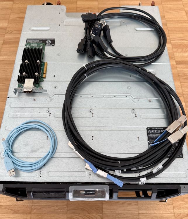 Storage Server + 2x DAS, 256GB Ram, 36x 3,5", Dell SAS HBA (Gebraucht ...