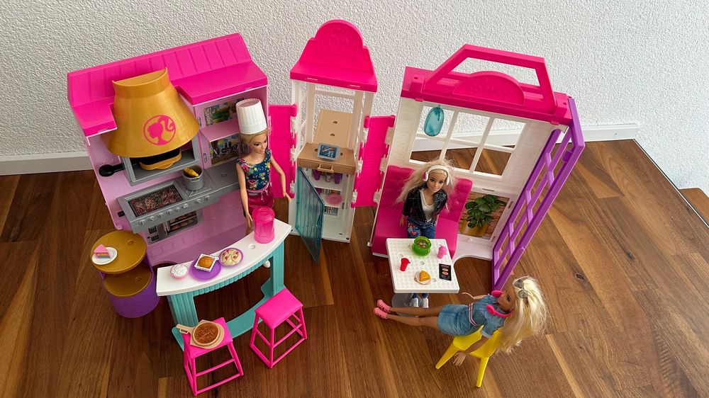 Barbie Restaurant inkl. 3 Barbies | Acheter sur Ricardo