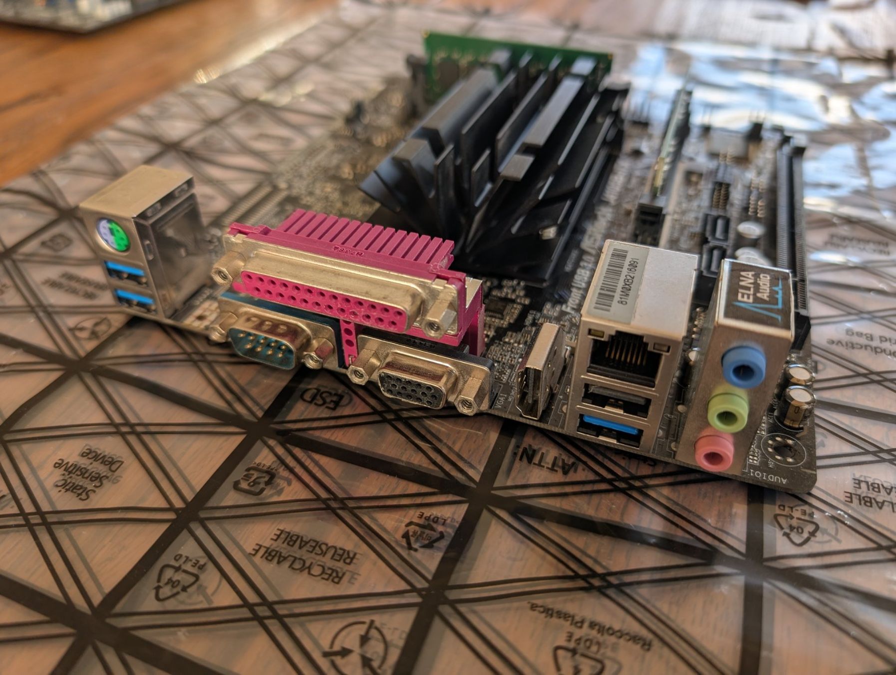 AsRock J4105B-ITX, Celeron J4105, 8GB DDR4 (D'occasion) à Delémont pour ...