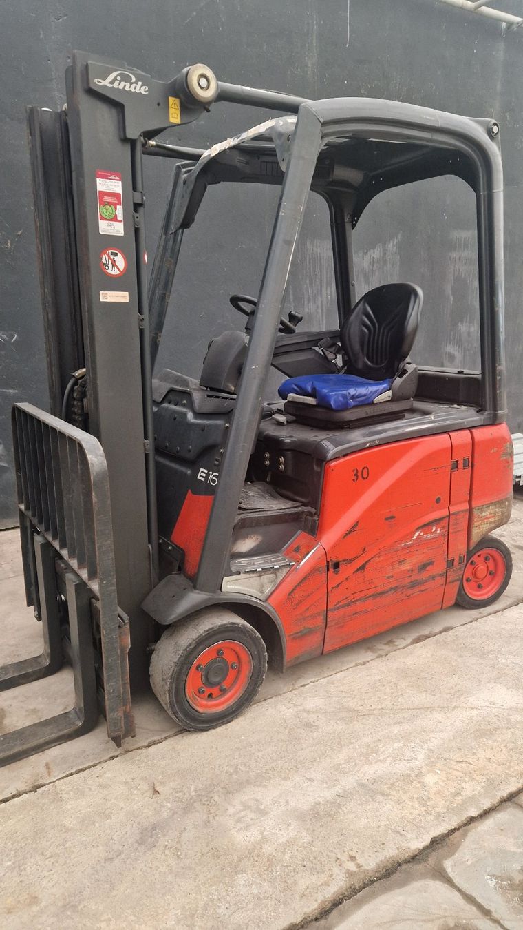 Stapler Linde (Gebraucht) in Büren an der Aare für CHF 5900 – nur ...