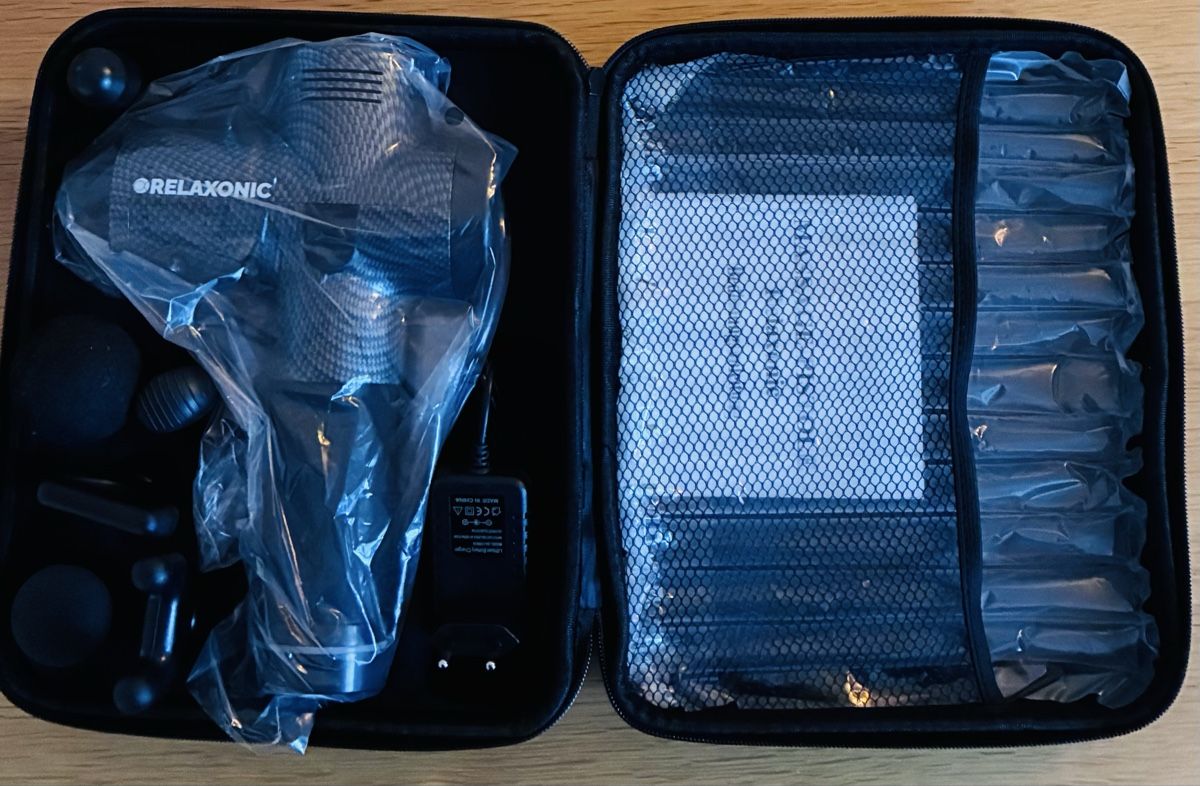 Relaxonic Deep Tissue Percussion Massage Gun – Fast Recovery (Neu und ...