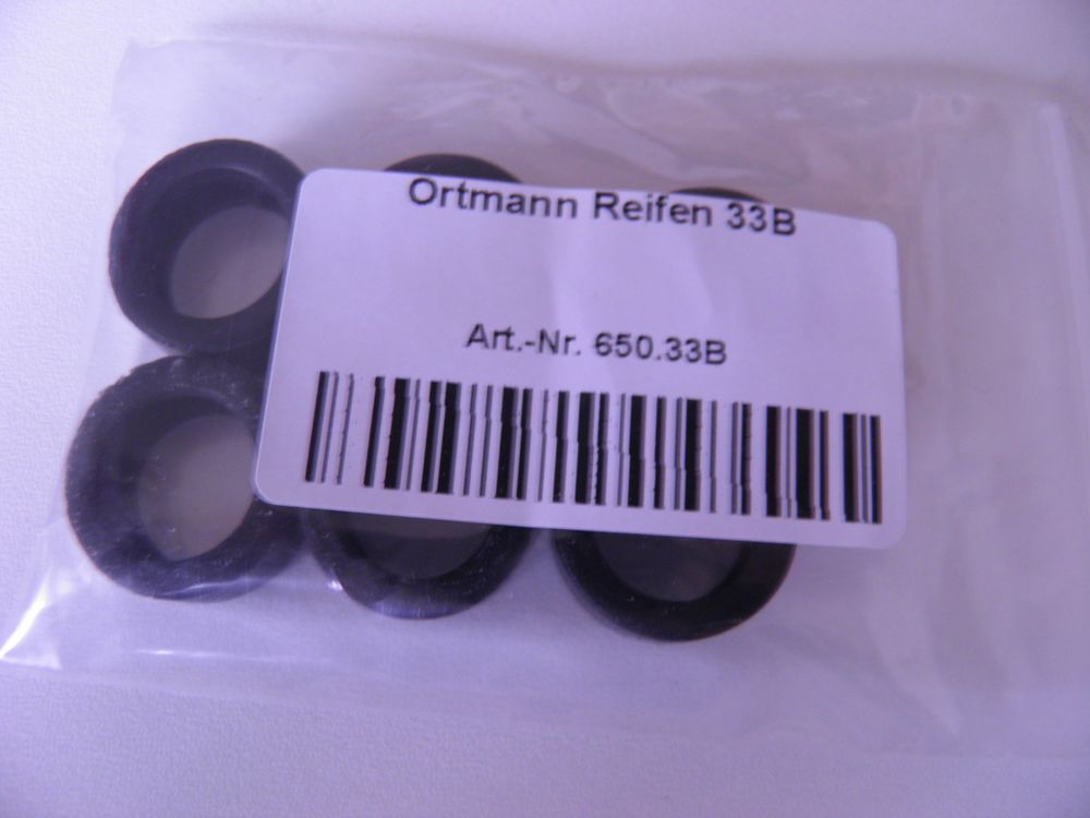 1 Paar (2 Stück) Carrera Ortmann-Reifen 33B (Neu und originalverpackt) in Lachen SZ für CHF 8 ...