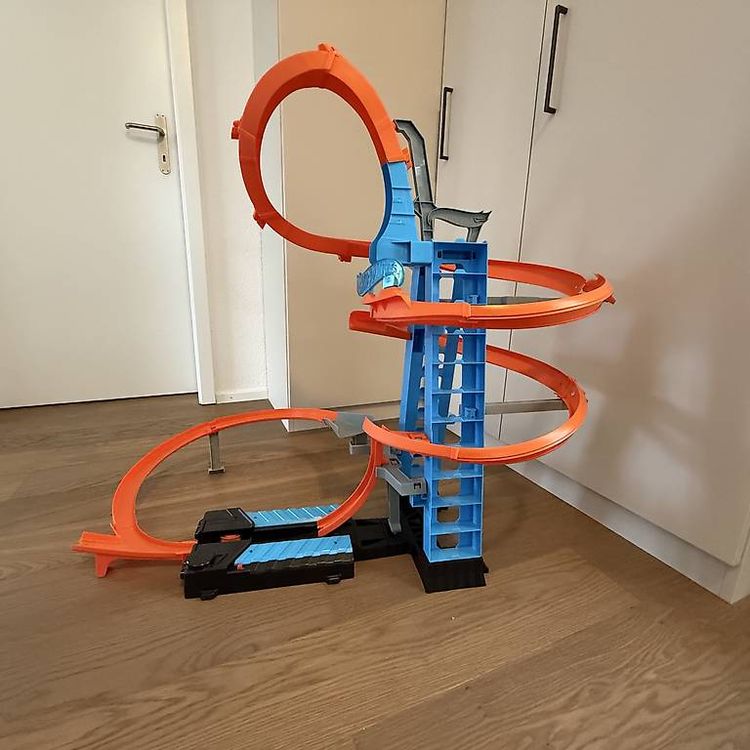 Hot Wheels Sky Crash Tower Track (Gebraucht) in Wichtrach für CHF 60 ...