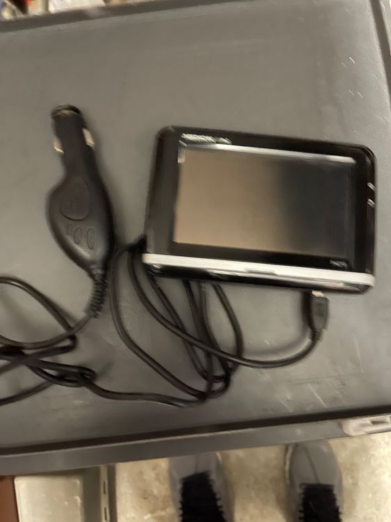 Navigation | Kaufen auf Ricardo